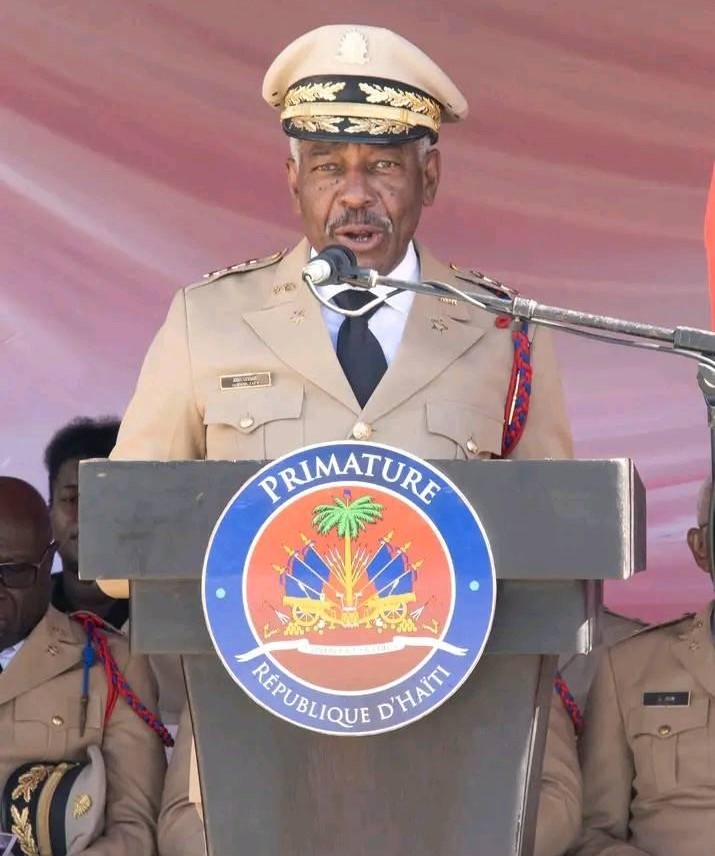 Changement de commandement à la tête des forces armées d’Haïti ...